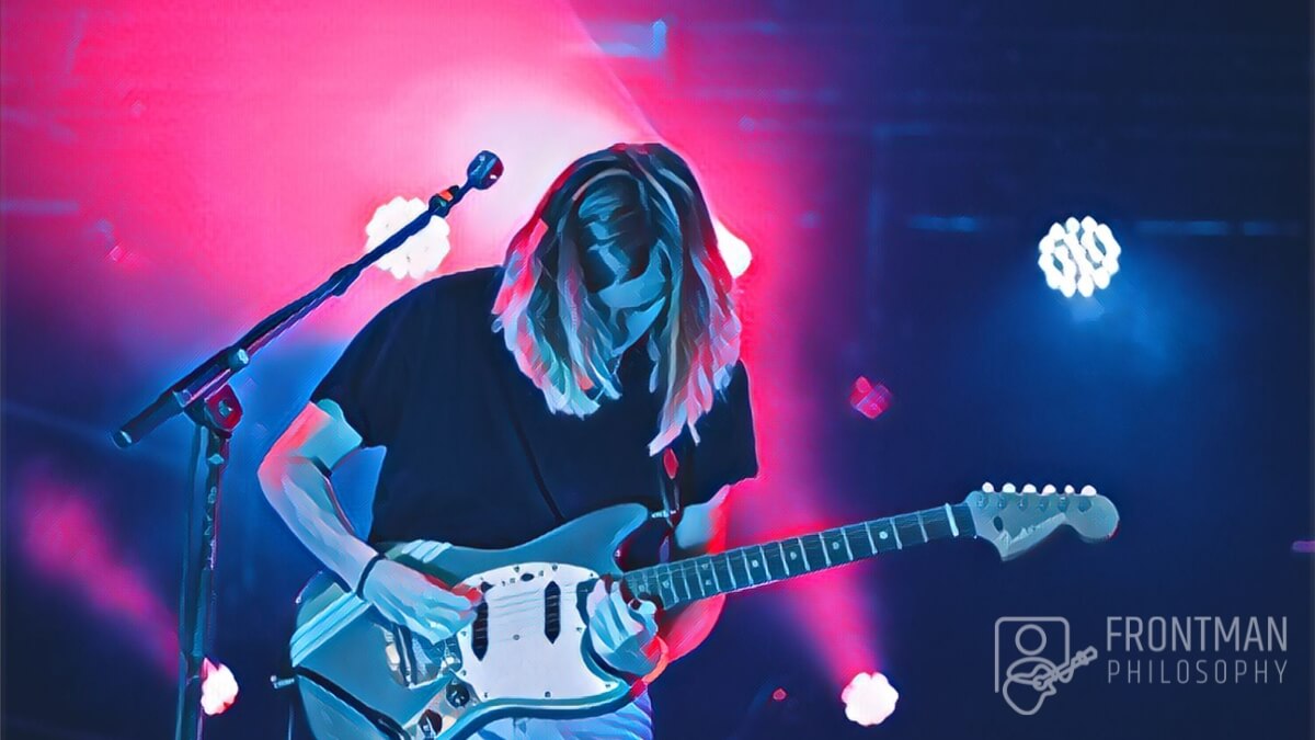 Ultimate Guide To Guitar Tapping - Frontman Philosophy